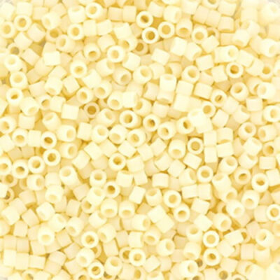 Miyuki Delica Perler Opaque Matte Avocado 1585 11/0 - 5g Pakke