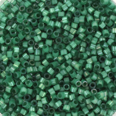 Miyuki Delica Perler Silk Satin Dyed Emerald: Uendelige Farver